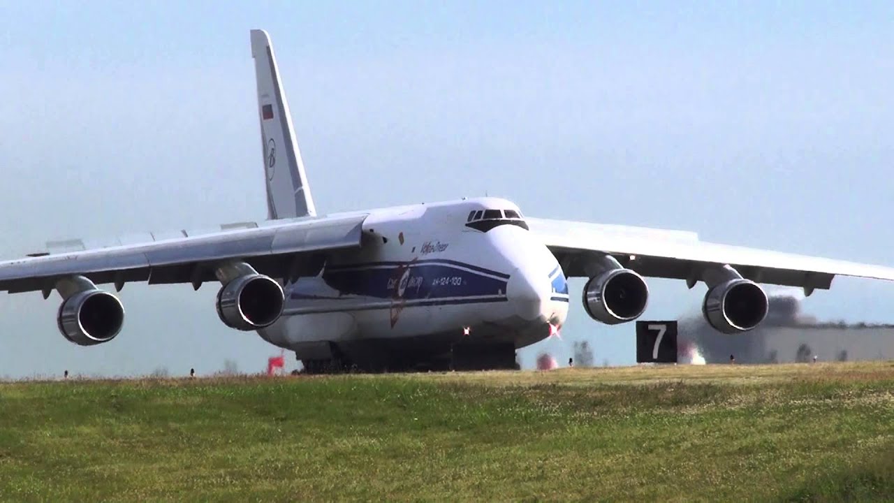 Russian Antonov-Ah-124 Landing and Taking Off - YouTube