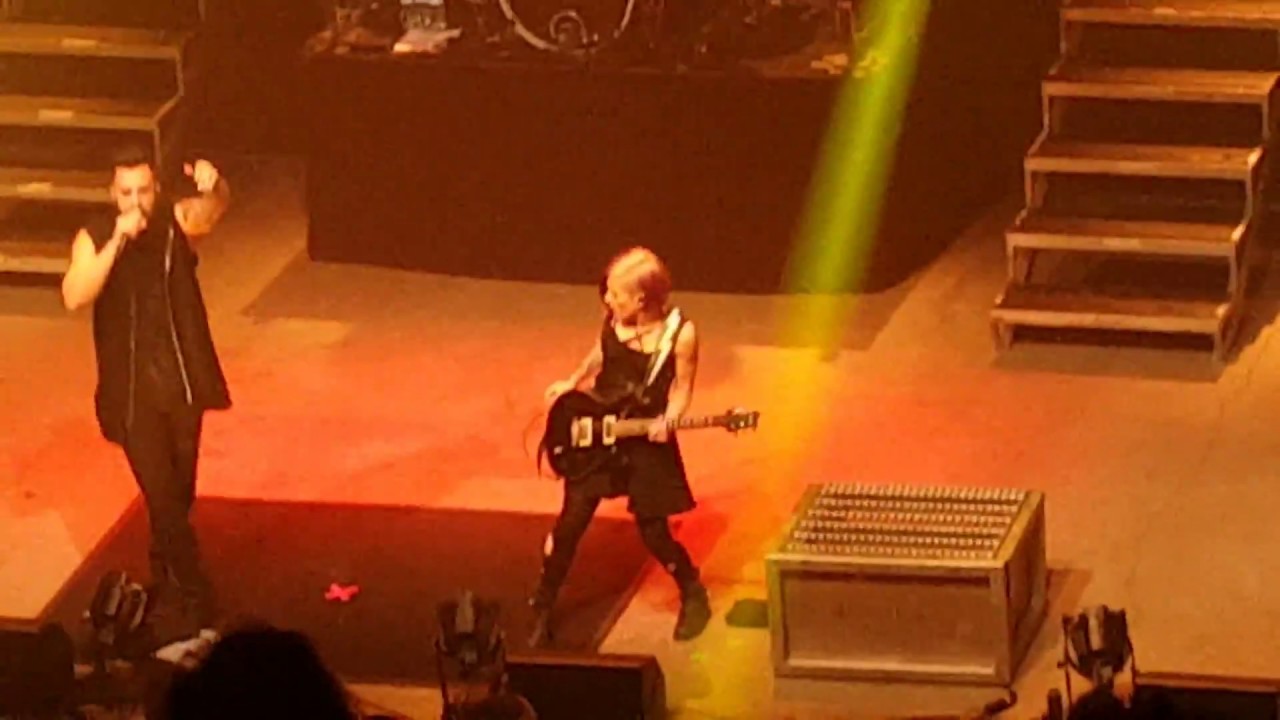 Skillet Madison Wisconsin 2017 Sick of It - YouTube