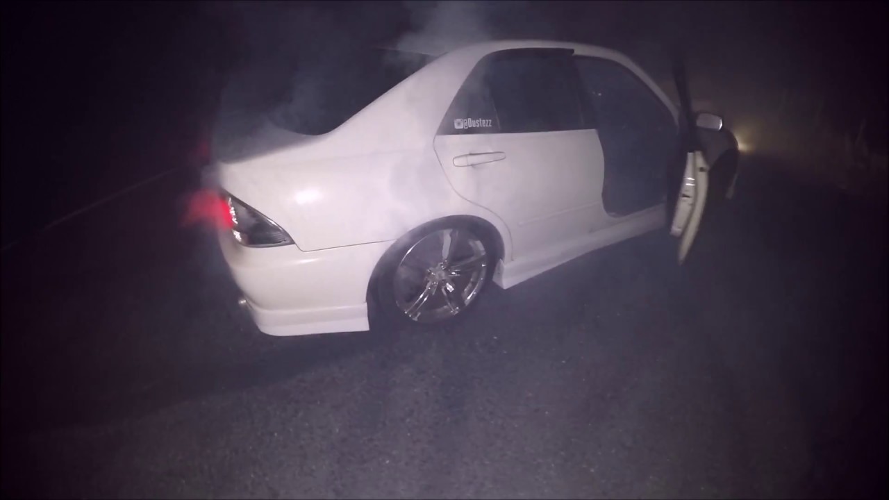 Toyota Altezza Turbo v2 first skid. - YouTube