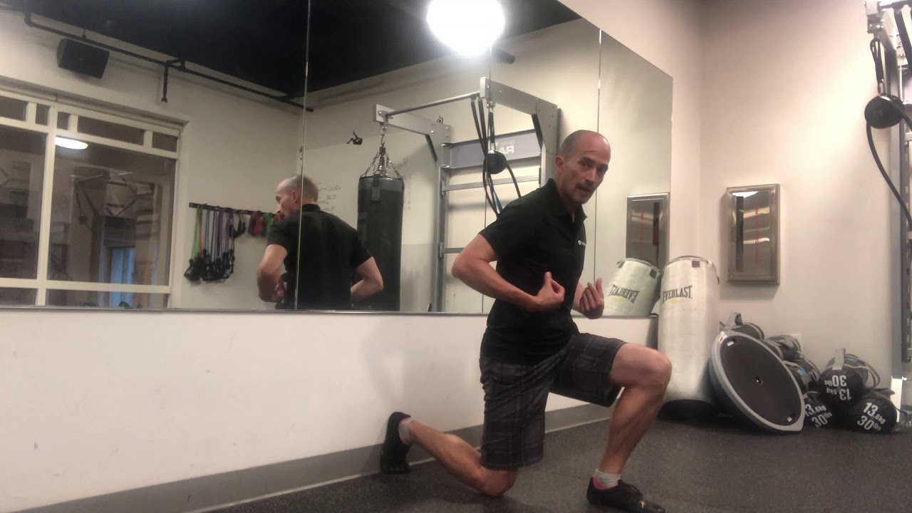 Wall Split Squat with heel contact | Reimagym.com - YouTube