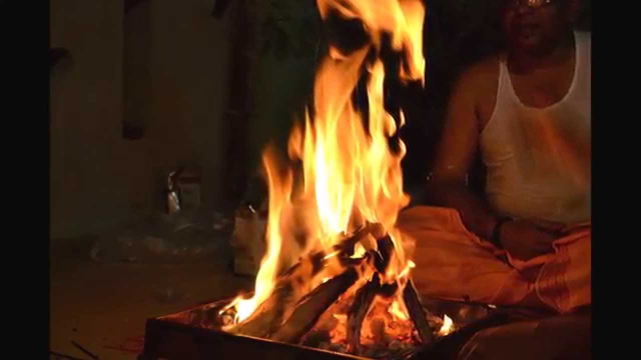 Maha Chandi Havan - YouTube