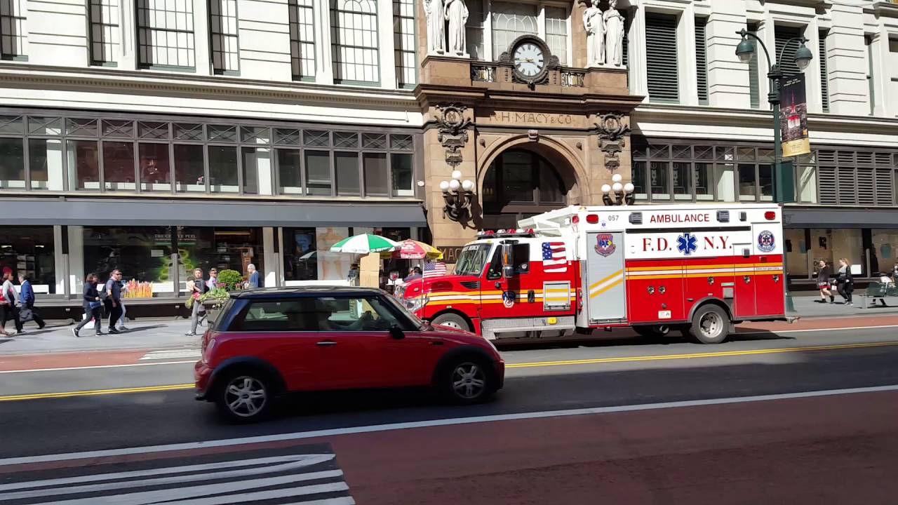 FDNY Rescue Medic Ambulance responding NYC EMS - YouTube