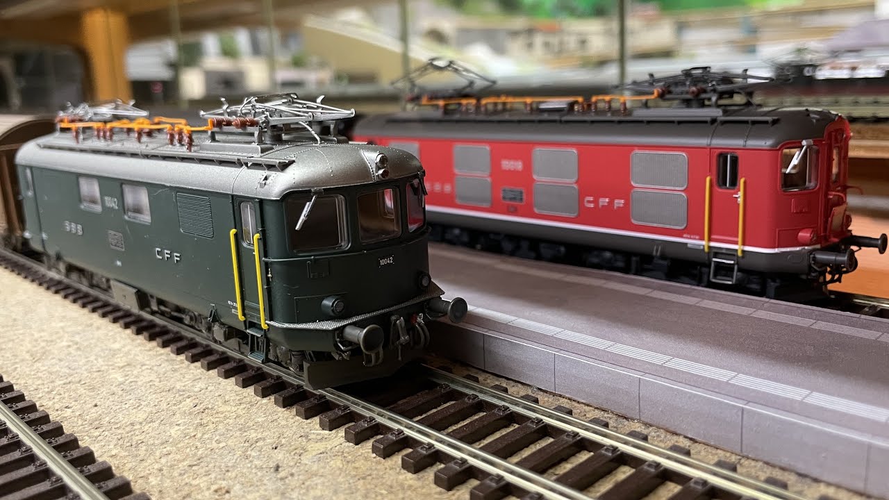 NEW 2020 Re 4/4 I 10042 Piko (#96874 & 96872) - YouTube