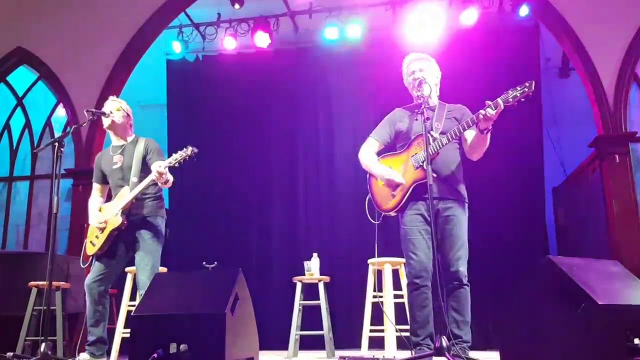 Rik Emmett (Triumph) - Magic Power - YouTube