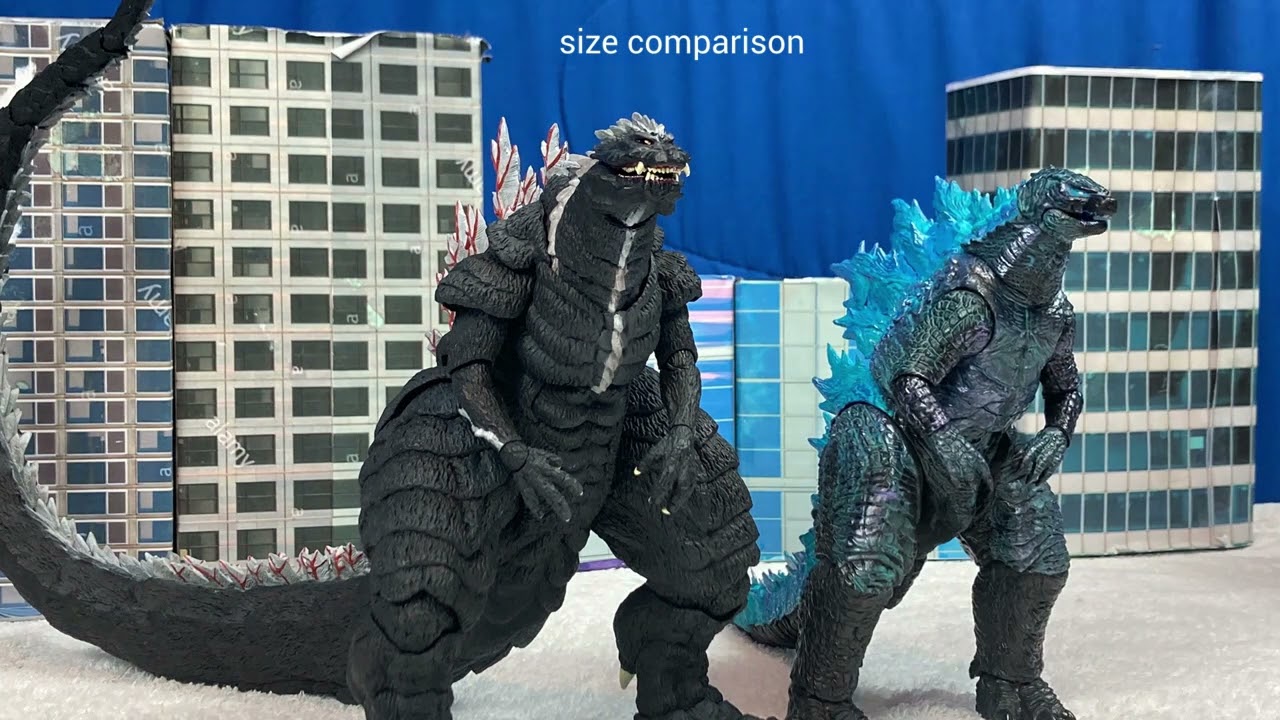 Godzilla Ultima SH Monsterarts review - YouTube