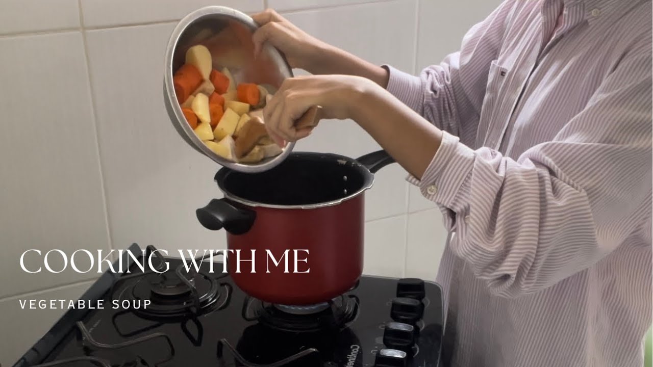 cooking with me | a cozy day with a healthy meal - YouTube
