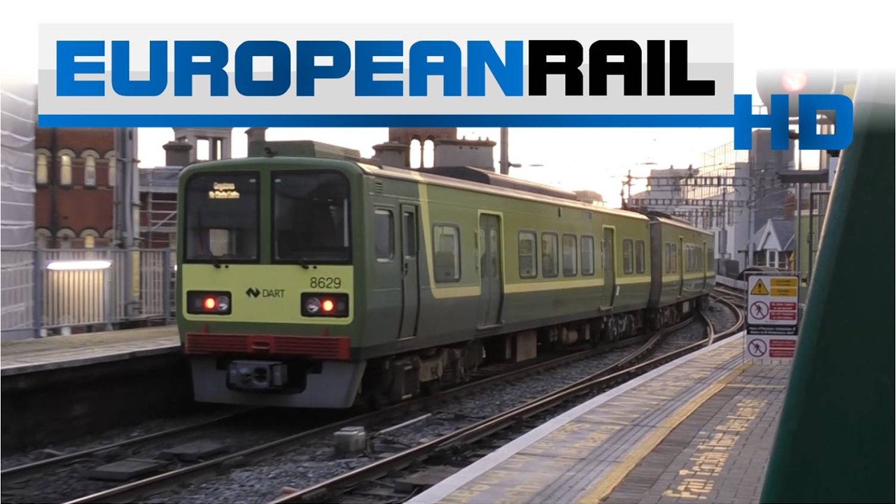 Iarnród Éireann Irish Rail DART 8500 EMU 8537 + 8529 calls at Dublin ...