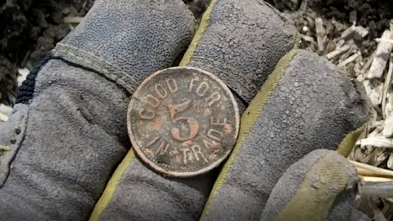 Midwest Diggers - Metal Detecting old corn field called token heaven ...
