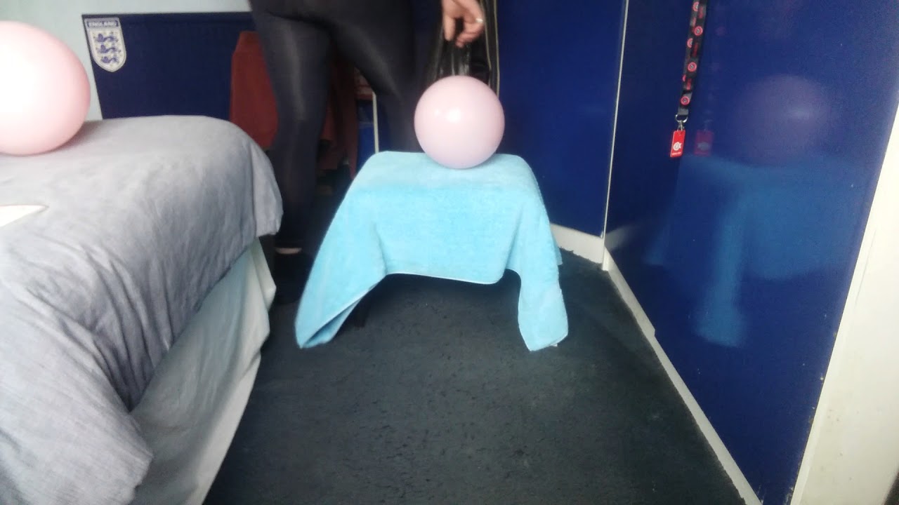 Balloon Sitting - YouTube