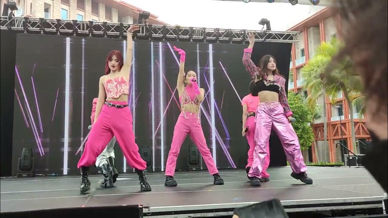 KAIA - Blah Blah (WYAT SG Tour Concert) - YouTube