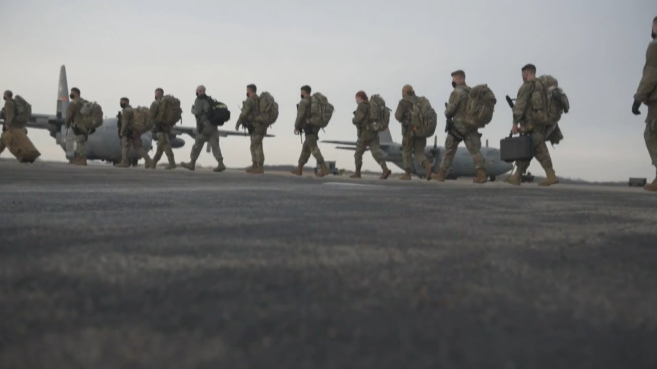 Illinois National Guard celebrates 300 years - YouTube