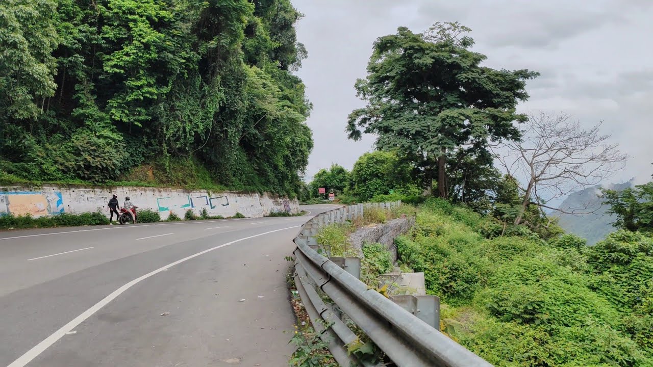 Ooty Ghat Road 💖 Hairpin Bend Ghat Road Ooty 💞Ooty - YouTube
