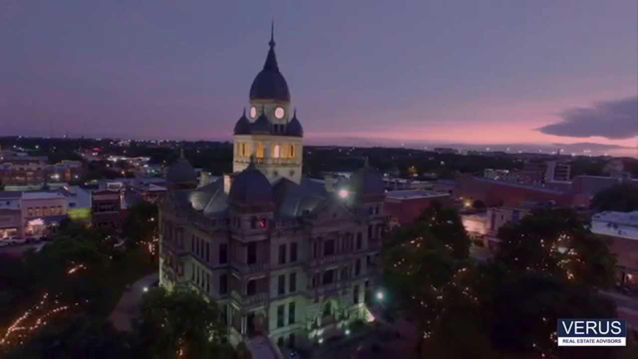 Downtown Denton, Texas at Dusk - YouTube
