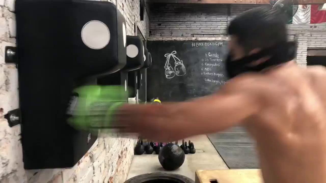 High Intense Boxing Workout Chuy Almada - YouTube