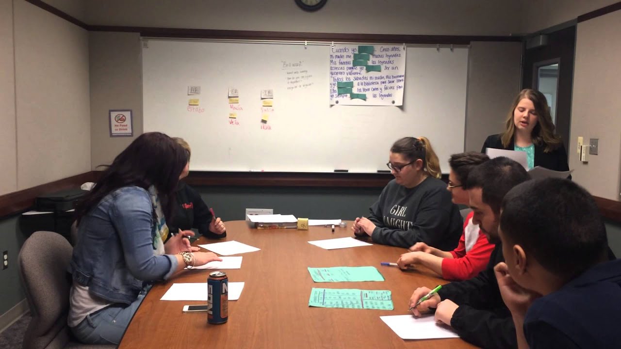 Julieanne Leyva Microteaching Spanish Part 1 - YouTube