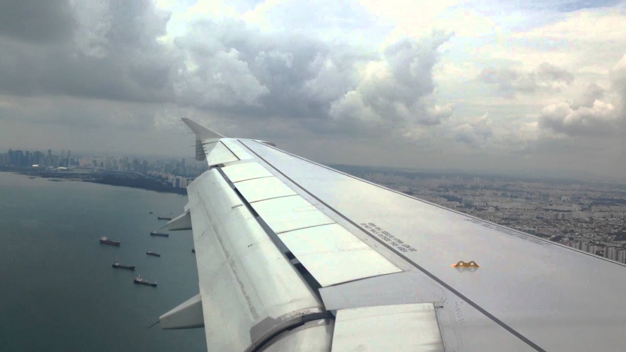 Approach and Landing in Singapore from Manila via Philippine Airlines ...
