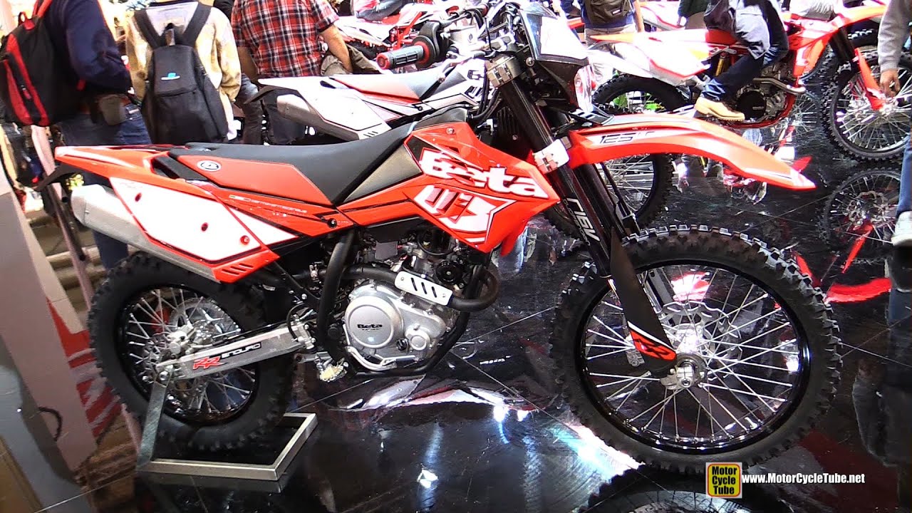 2015 Beta RR Enduro 4T 125 LC - Walkaround - 2014 EICMA Milan ...