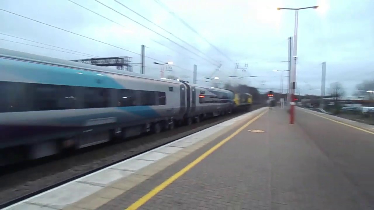 Class 70 Drags TransPennine Express Nova 3 set - 09th January 2019 ...