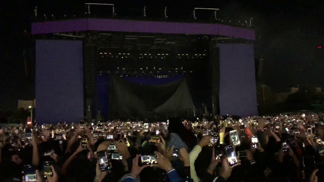 Travis Scott Astrofest 2019 Intro - YouTube