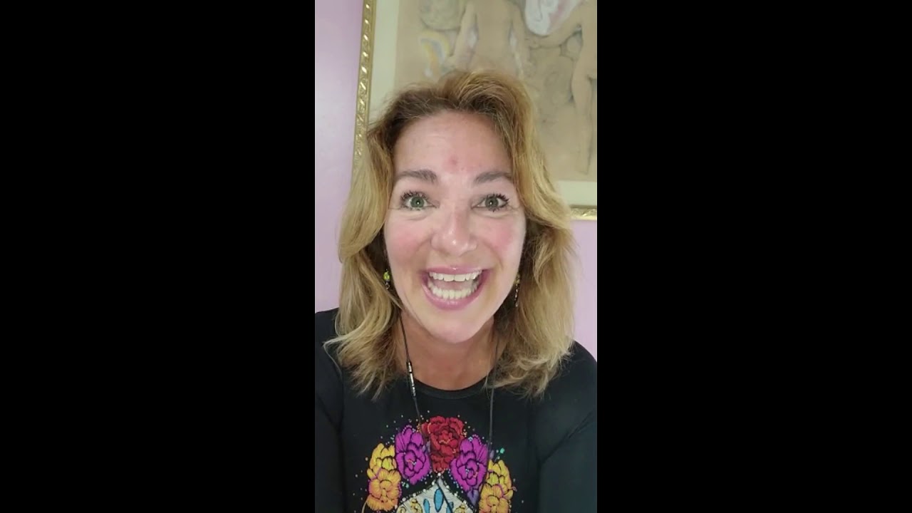 Bienvenido a Claudia Freyre sin filtro - YouTube