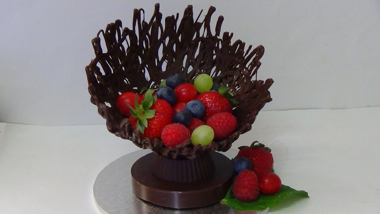 how to make chocolate fruit cup - YouTube