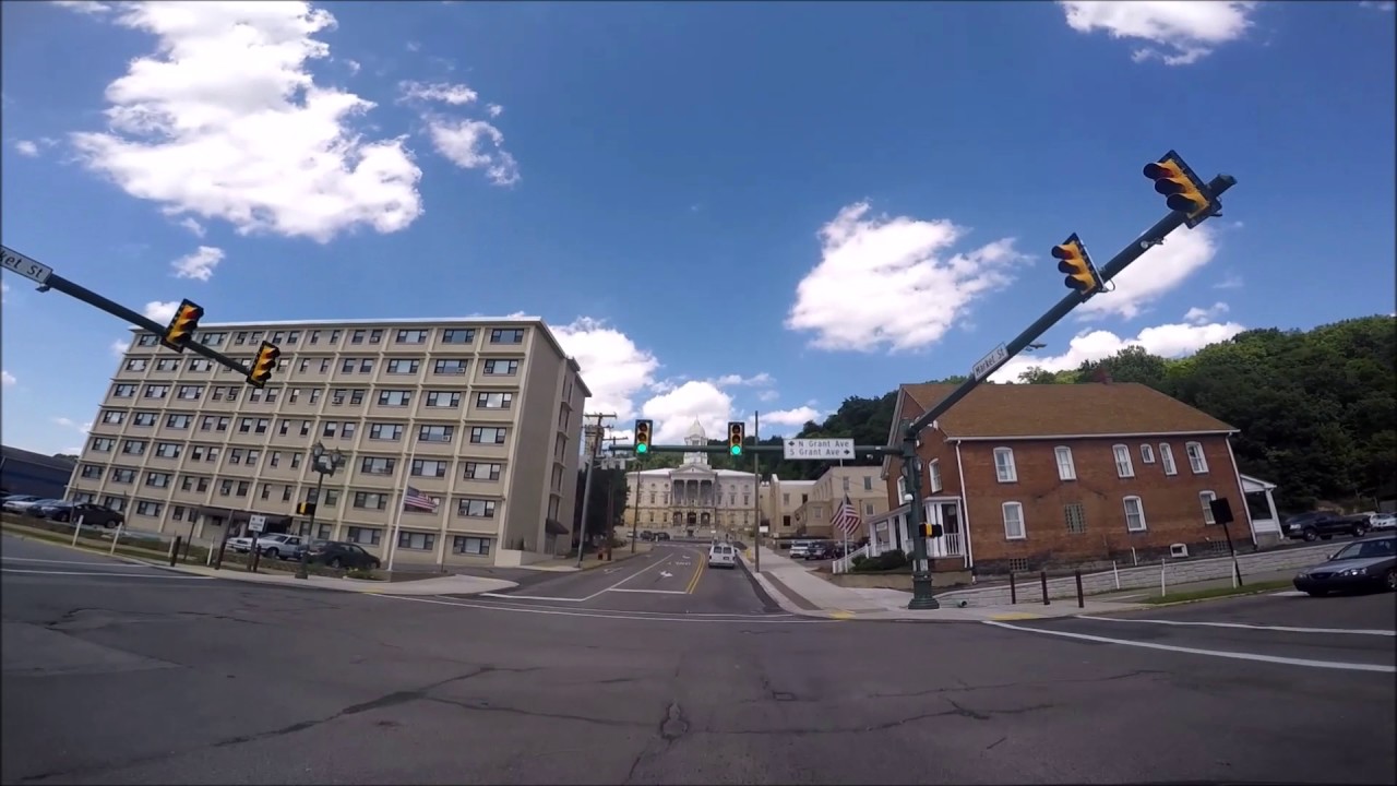 Drive-By Visual of the Armstrong County Courthouse - YouTube