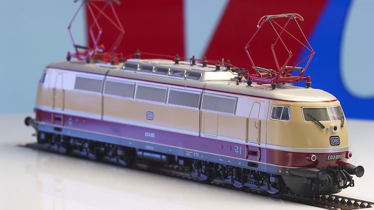 Roco H0 E03 001 - YouTube