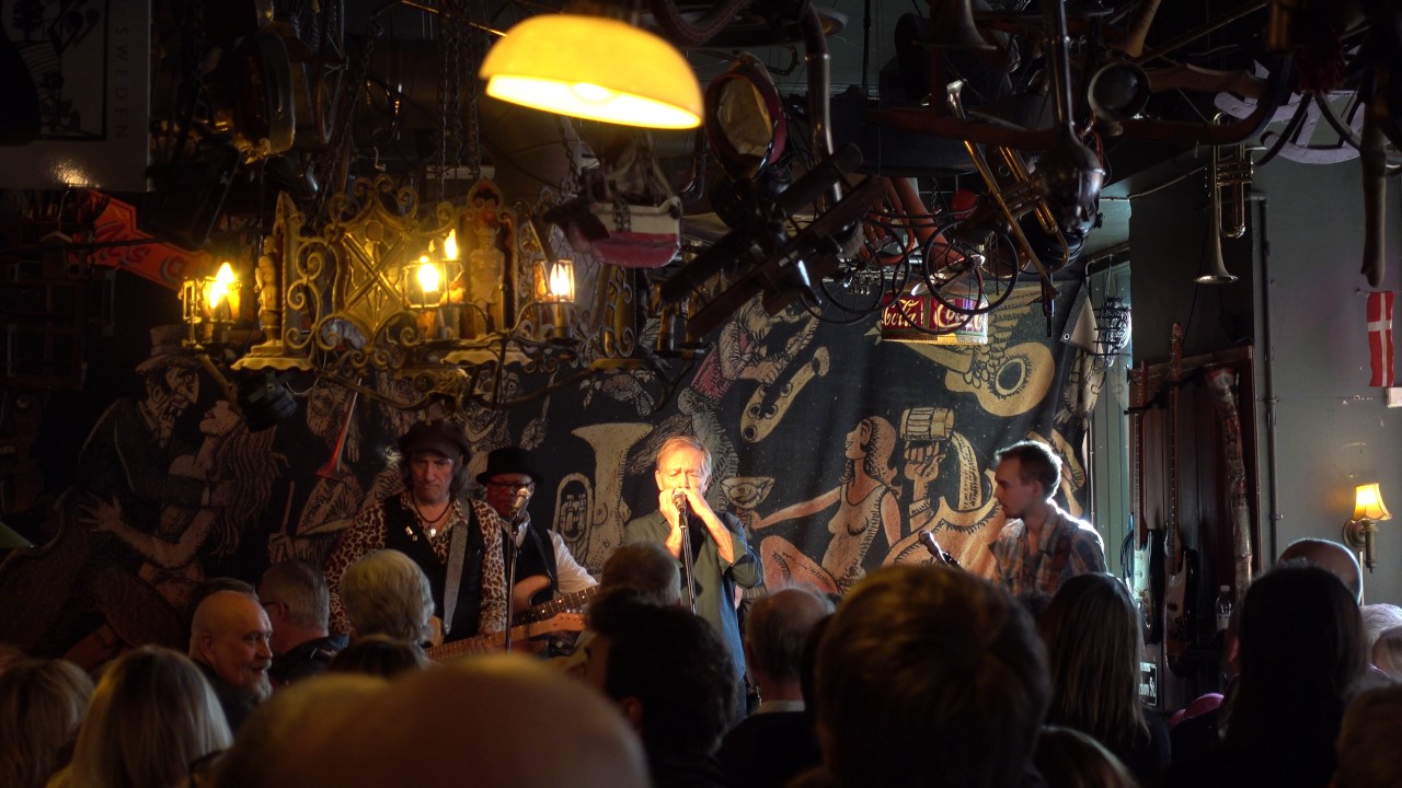 Stampen Bar Stockholm - YouTube