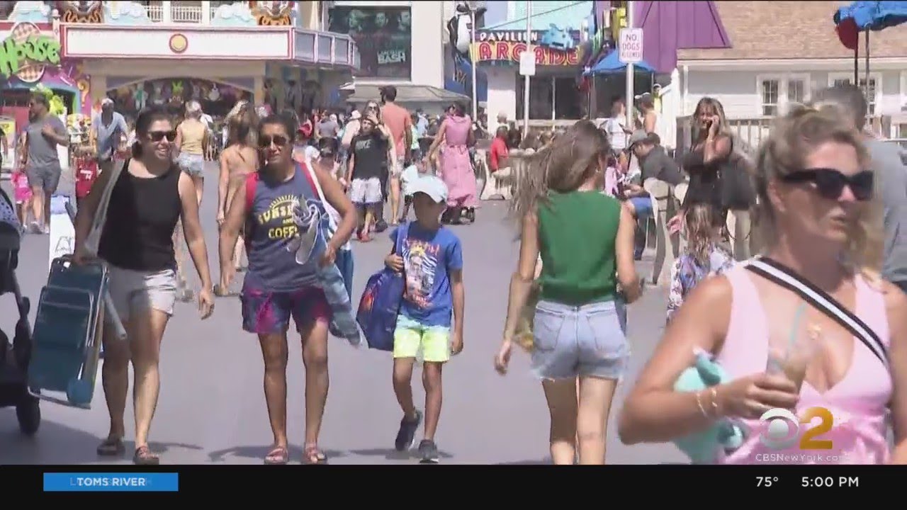 Beach-goers get early start on Labor Day Weekend in Point Pleasant ...