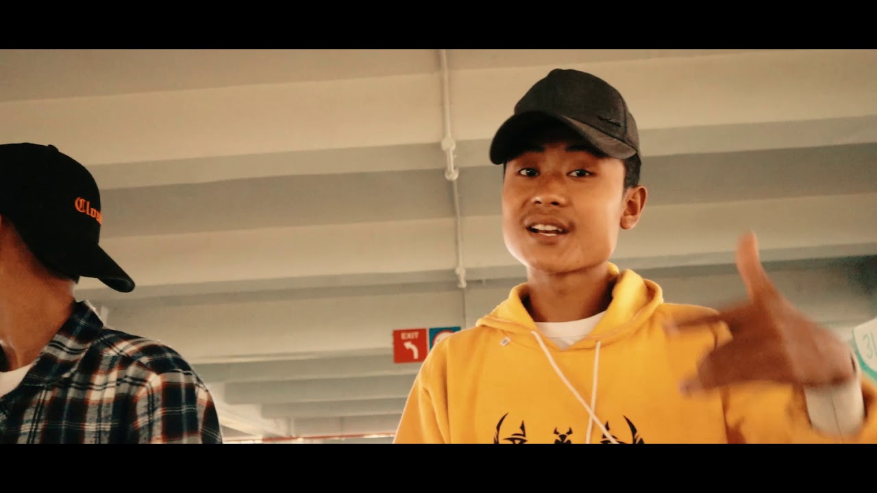 REVOLUTION Lwin Min Aung&Moe Htet Yan - YouTube