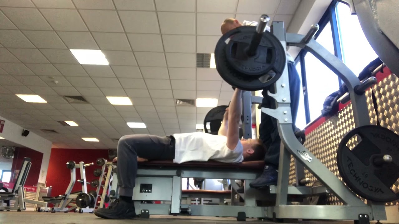 80Kg Bench Press Fail - YouTube