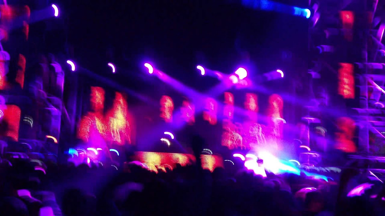 Tittsworth Hard Day Of The Dead - YouTube