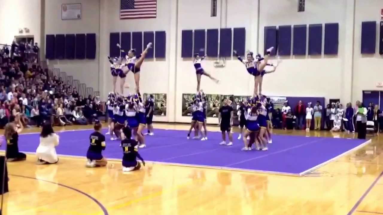 Northwestern varsity cheerleading 2013 upper state - YouTube