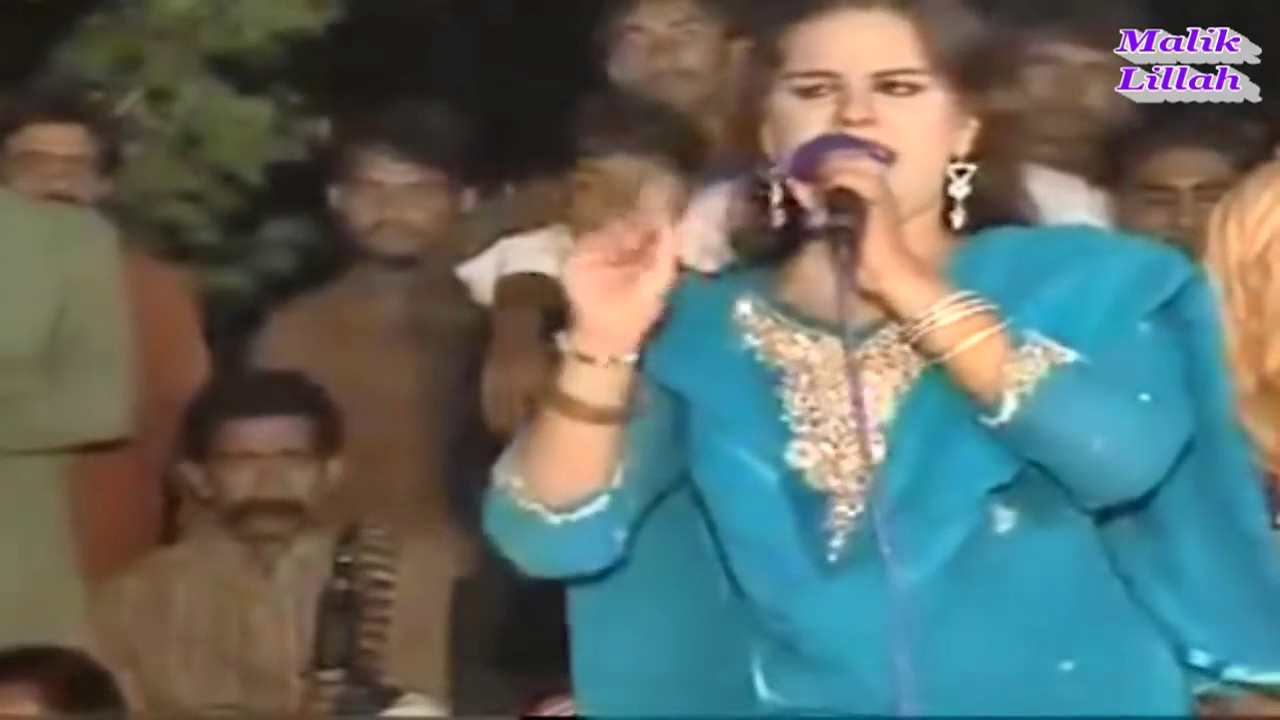 Anmol Sial BEST EVER LIVE SONG - YouTube