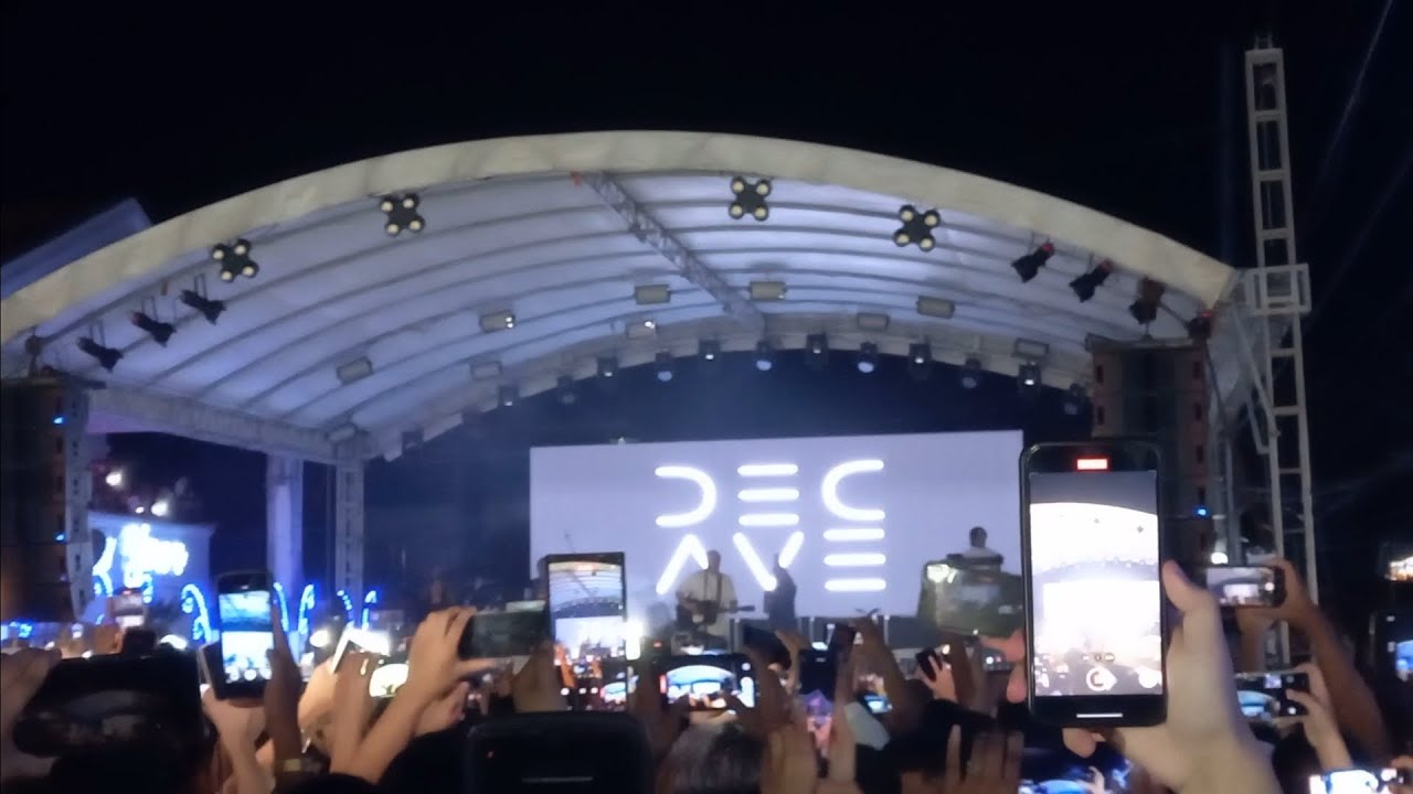 DECEMBER AVENUE CONCERT IN BACACAY, ALBAY - YouTube