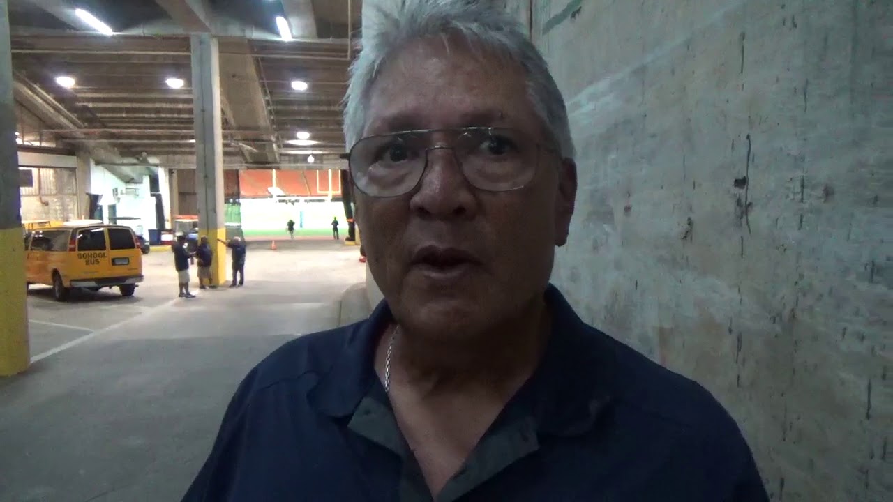 Saint Louis-Narbonne post-game: Coach Cal Lee - YouTube
