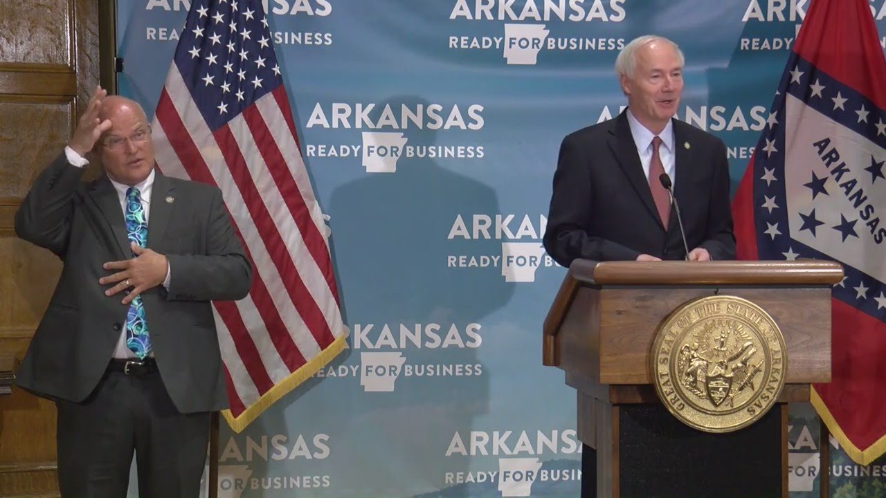 Gov. Hutchinson gives update on David Pryor - YouTube