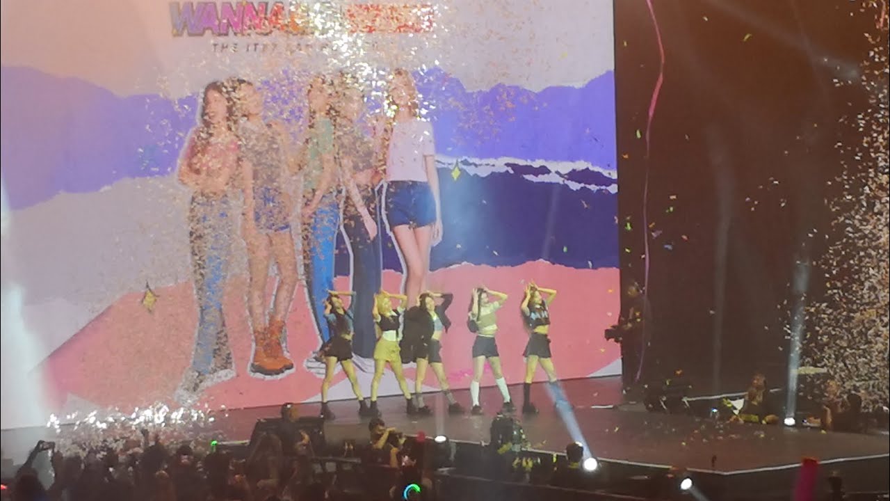 ITZY WANNABE WITH BENCH FAN MEET 2023 (04/16/23) FULL #BenchxITZY - YouTube