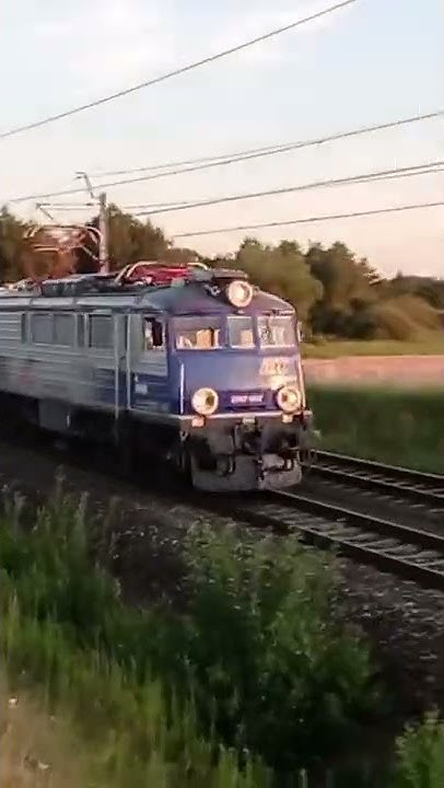 #shorts#łowcaEP07/EU07 IC EP07-1047-Halny+RP1. Jedzie w stronę Poznania.Sub i Like mile widziany ...