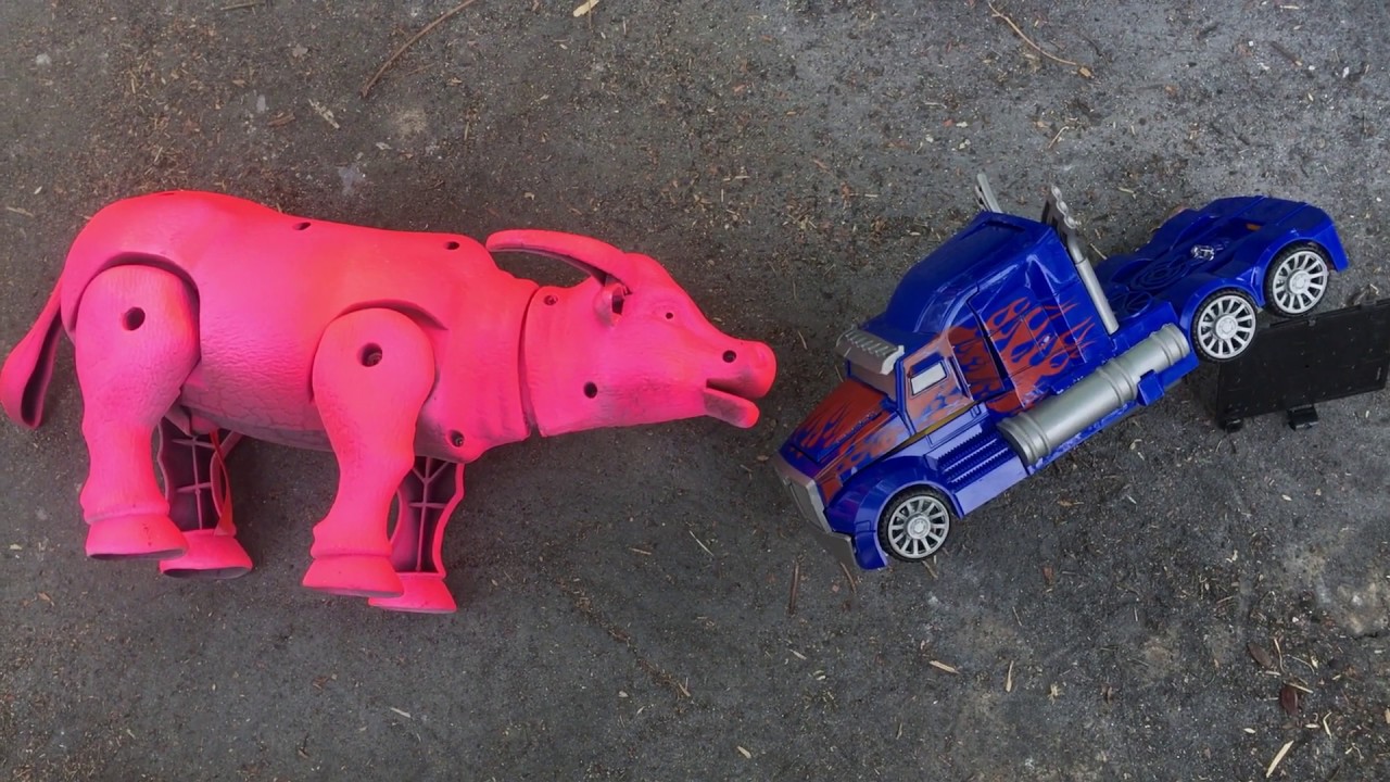 ควาย vs ออพติมัส buffalo and Optimus prime - YouTube
