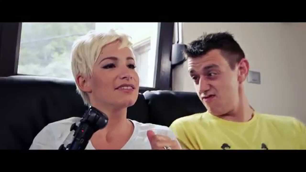 Trkaj feat Alya - Čs je - [-Official Video-] - YouTube