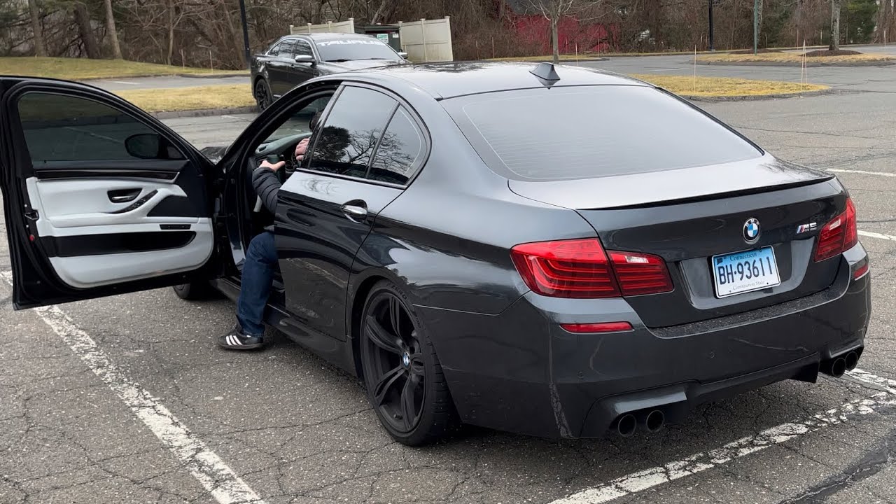 2015 BMW M5 V8 Twin Turbo Stock Exhaust Sound, Some Burbles, and ...