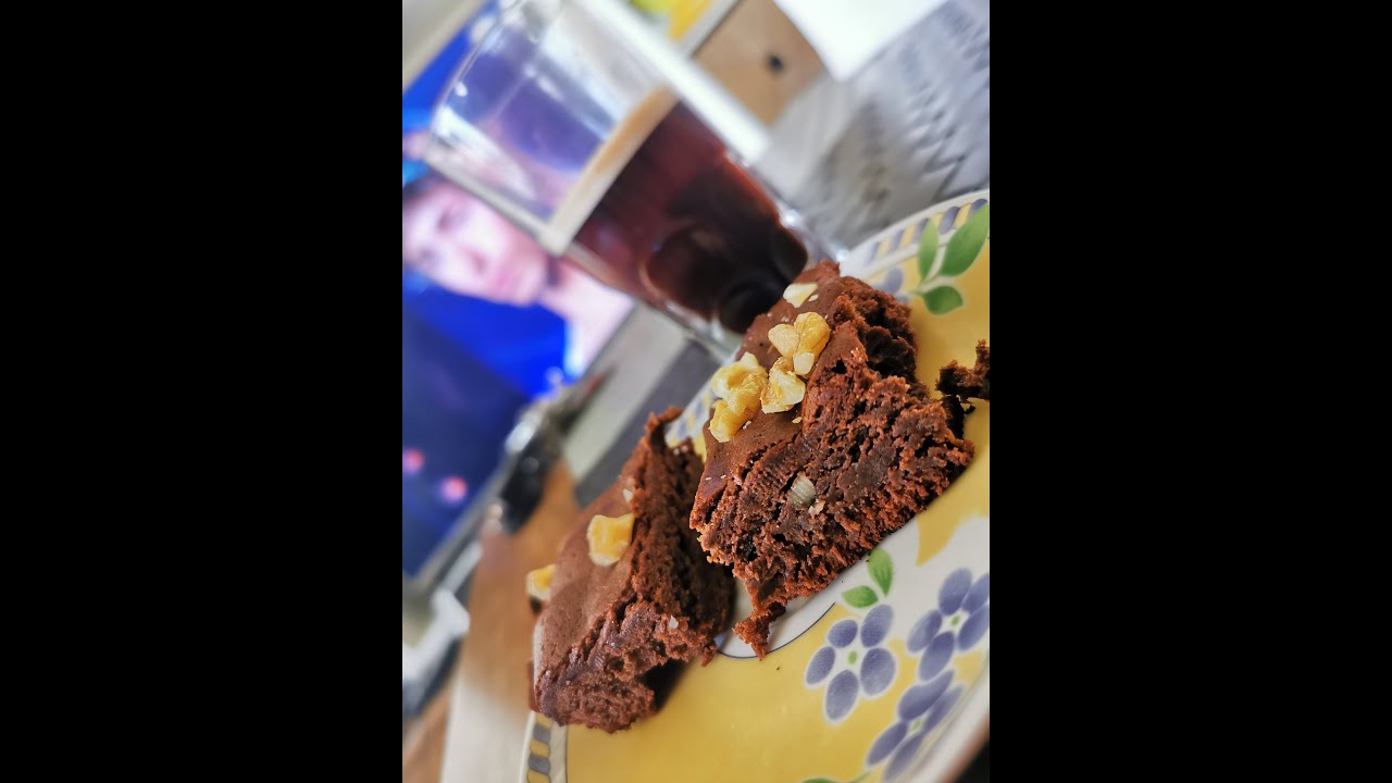 Cocinando confinados - Brownie de chocolate - YouTube