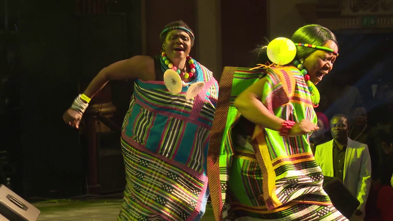 Ahuna ano fana nae - YouTube