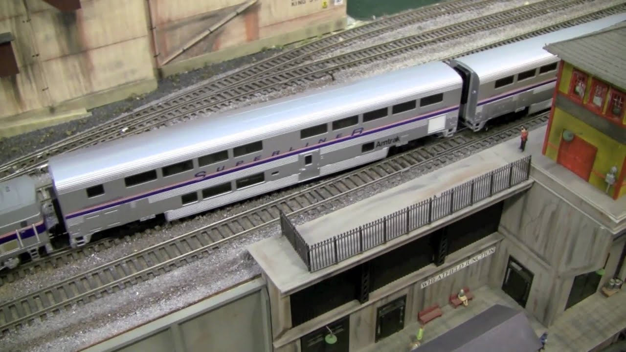 HO Scale Amtrak P42 with Soundtraxx Tsunami Sound - YouTube