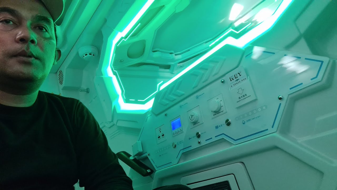 Review penginapan murah capsul Met a Space Pod @arab street, Kampong ...