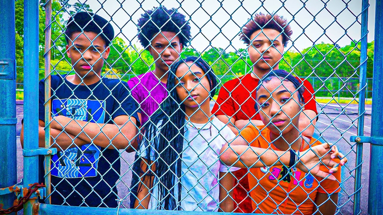 The NeighborHOOD | Season Finale | Kinigra Deon - YouTube