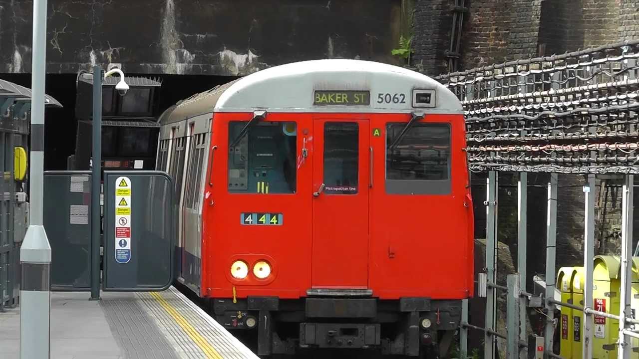 Metropolitan Line A60 Stock 5062 Terminating @ Baker Street - YouTube