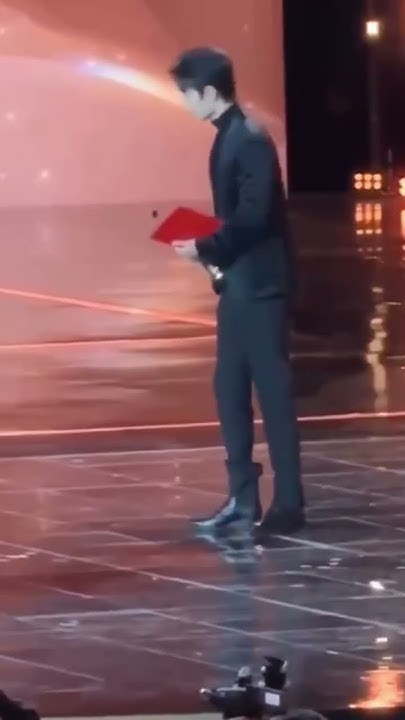 240112 xiao zhan 肖战 - CMG 2nd Chinese TV Drama Annual Ceremony #xiaozhan肖战 - YouTube