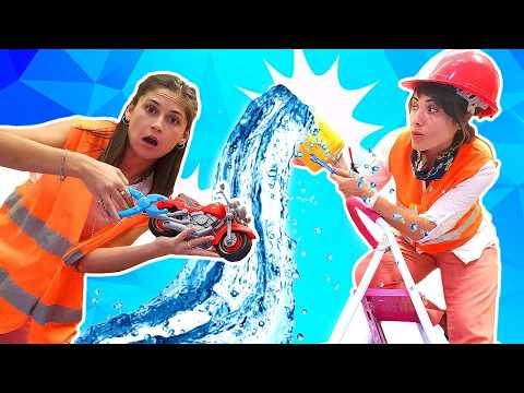 Ayşe ve Ümit ile Tamir Macerası! Motor Bozuldu, KÖPÜŞ Kemiği Lavaboya Attı! 😱 Çocuk Videoları
